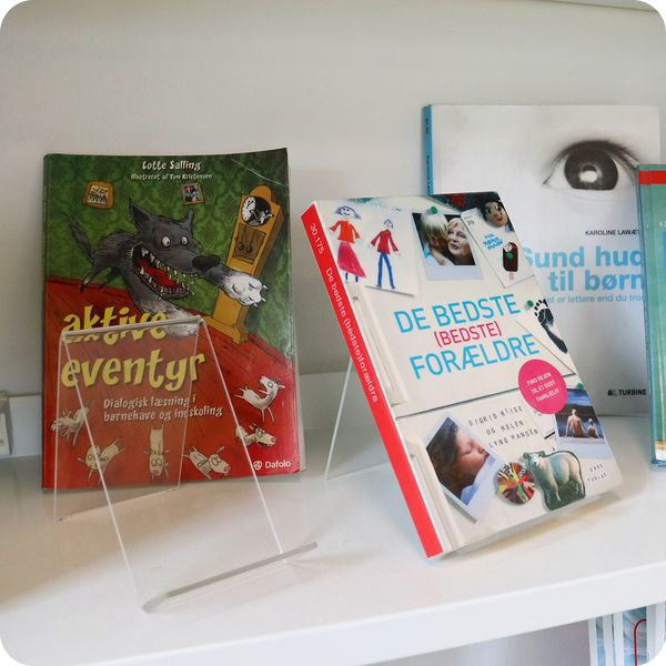 Standard Stackable Book Stand – LibraryTech NZ